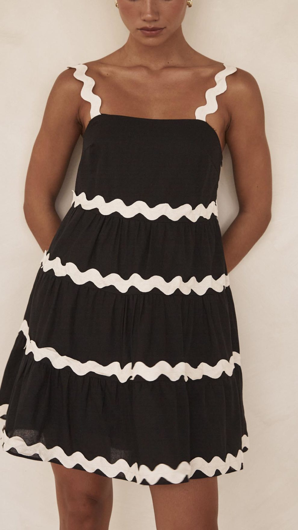 Toperth Black Ric Rac Tiered Mini Dress – Toperth