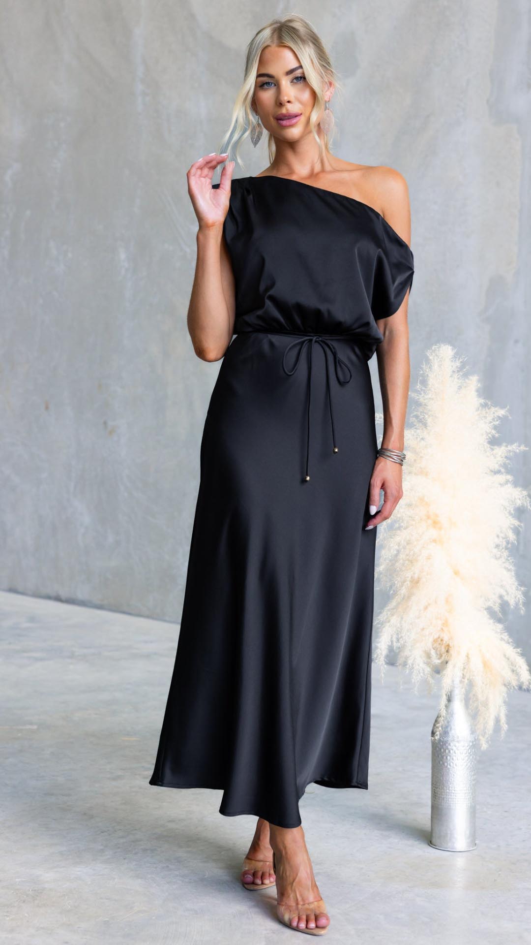 Toperth BLACK Draped Satin One-Shoulder Maxi Dress – Toperth